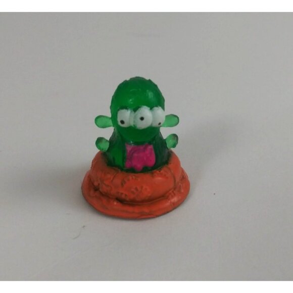 Moose | Toys | Trash Pack Series 7 Junk Germs Sports Germs Green Pool ...